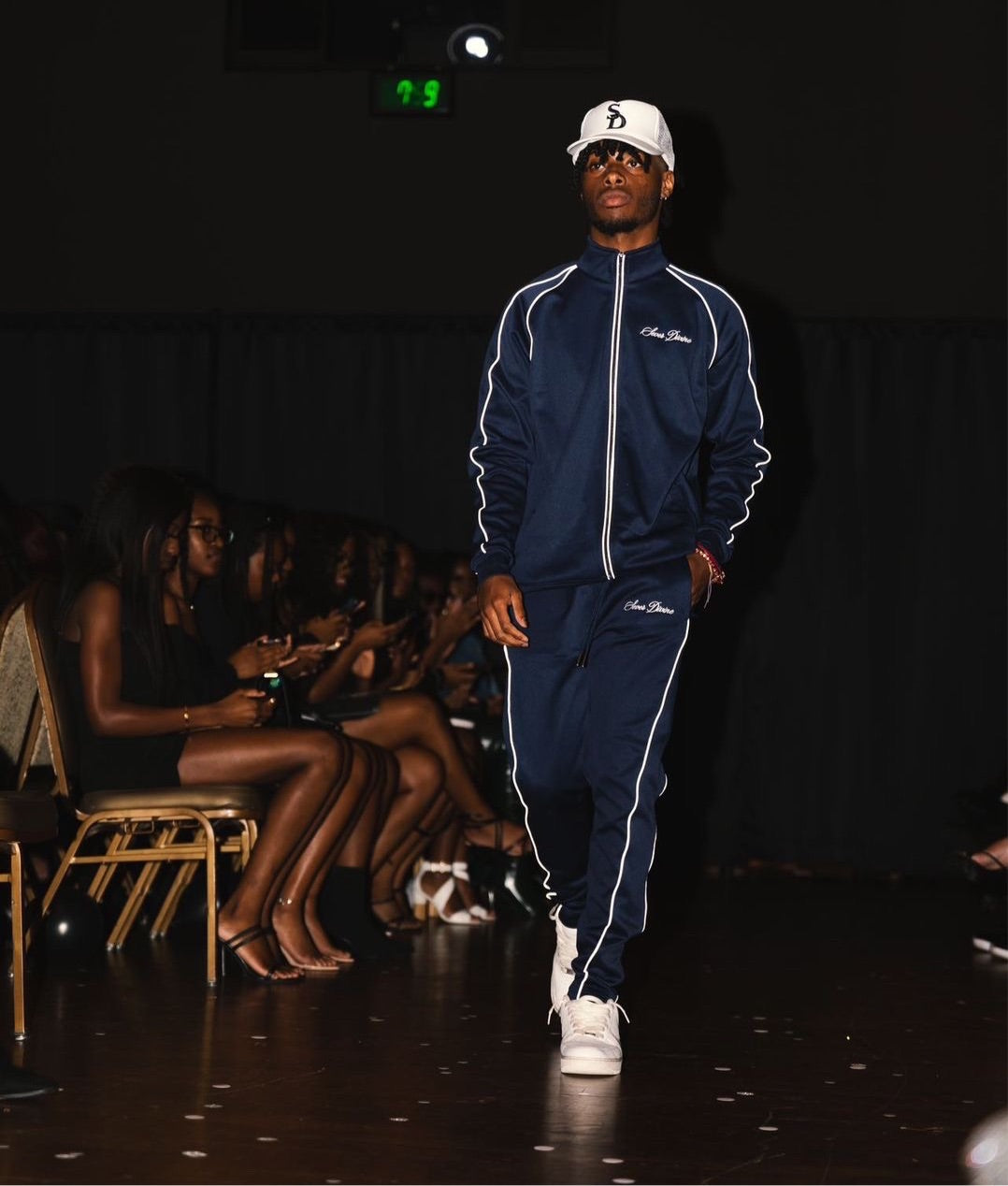 Reflective Tracksuit – Sever Divine